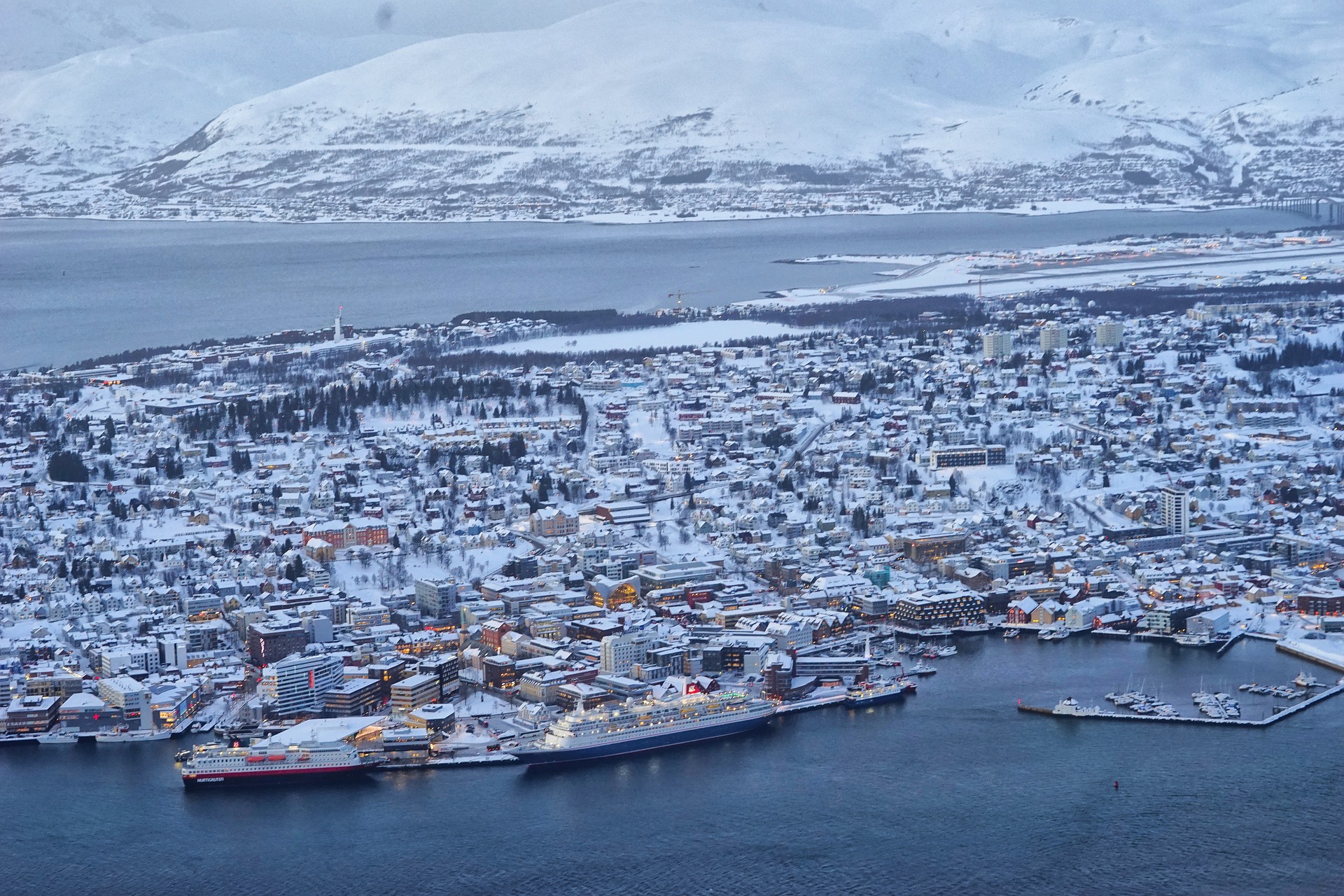 Viaggio in LAPPONIA FINLANDESE-NORVEGESE: Tromso e Kilpisjarvi - aurora ...